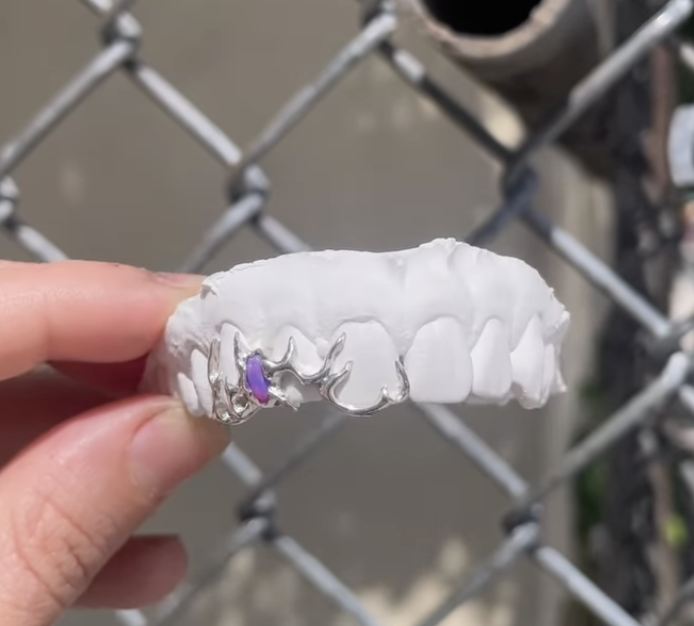 teeth jewellery by CLOVA RAE-SMITH – The Colour Blog