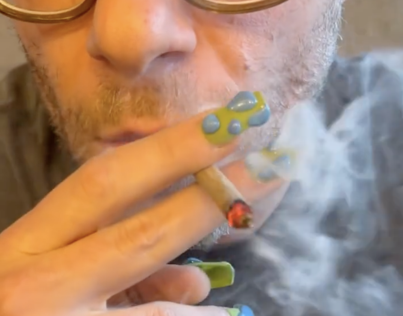 The globular goat, pottery by seth rogan – The Colour Blog